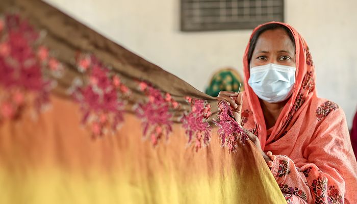 Aarong | Bangladesh’s Leading Fair Trade Fashion & Lifestyle Brand by BRAC